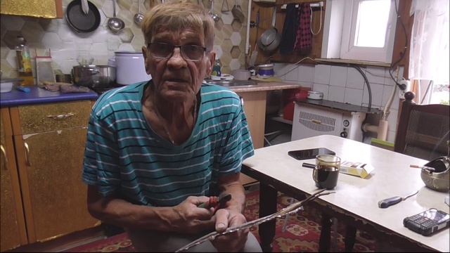 Мой фильм    Невзирая на дождь, всё равно я работу найду!