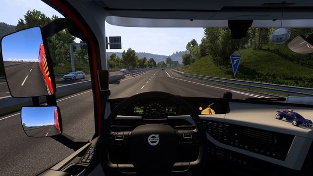 Конвой от 24.10.2025 Хорошая компания! Правда не доехали.