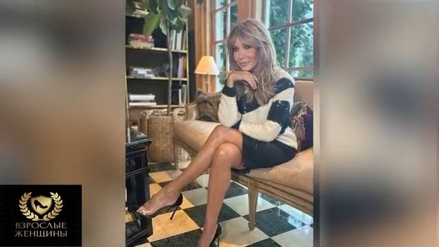 Красивые женщины СТАРШЕ 50-60 Лет Следят за модой на каблуках и ногах