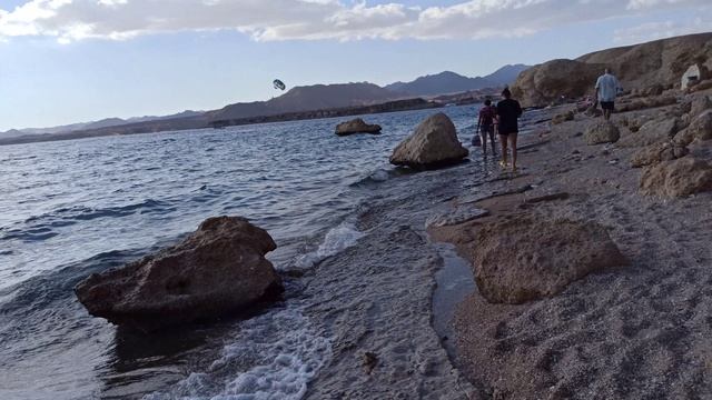 ЕГИПЕТ-2025-ШАРМ. #42 - КЛАССНЫЙ ПЛЯЖ в ШАРМ эль ШЕЙХЕ. И переход на ближний ДИКИЙ ПЛЯЖ. ДЕНЬ 10