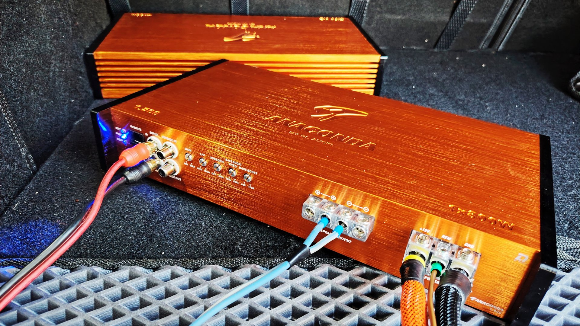 Усилители звука DL-AUDIO Anaconda 1.800 и Anaconda 4.90 v.2 - послушка