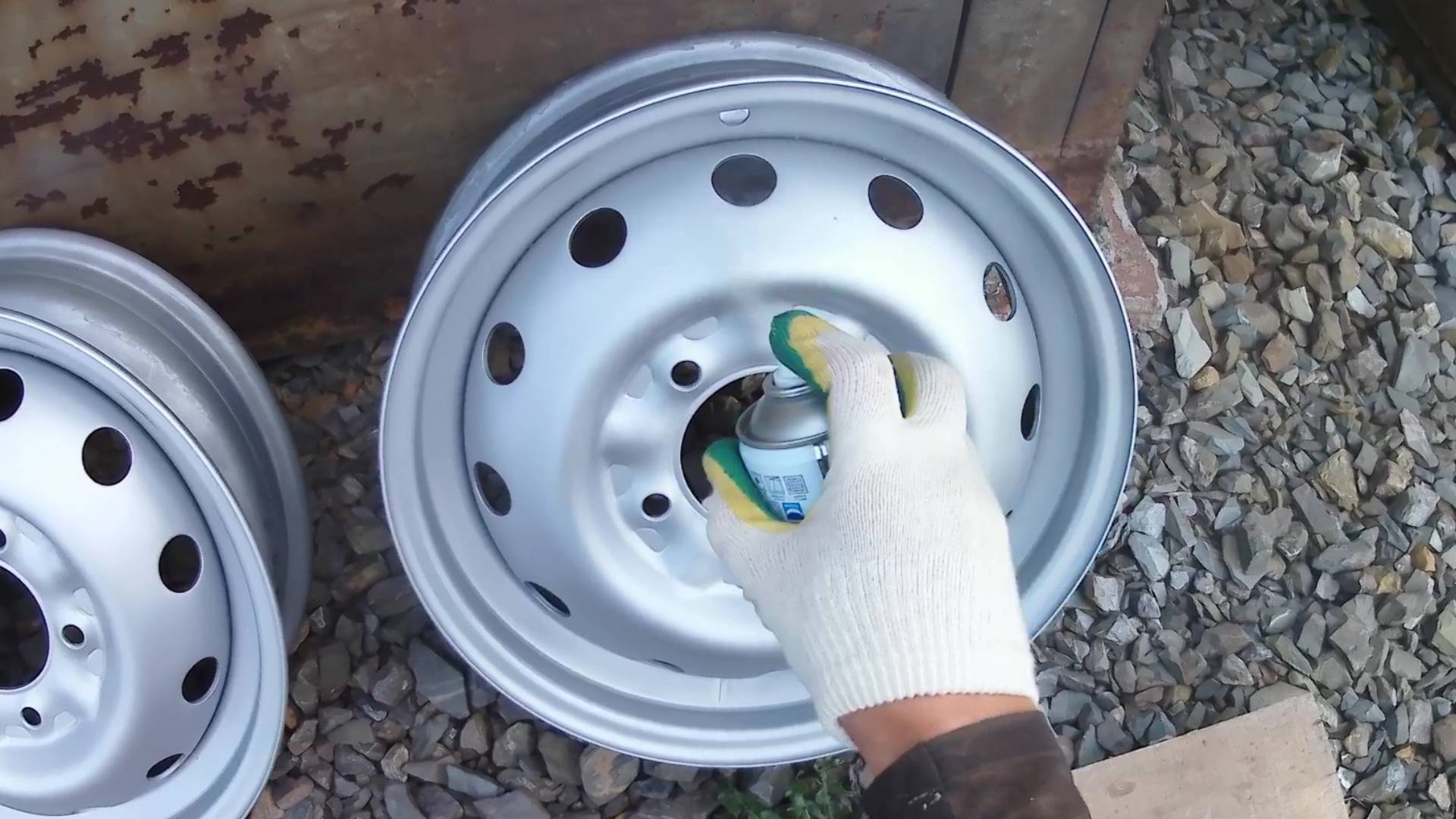 Покраска дисков. Лак и эмаль для дисков Holex.