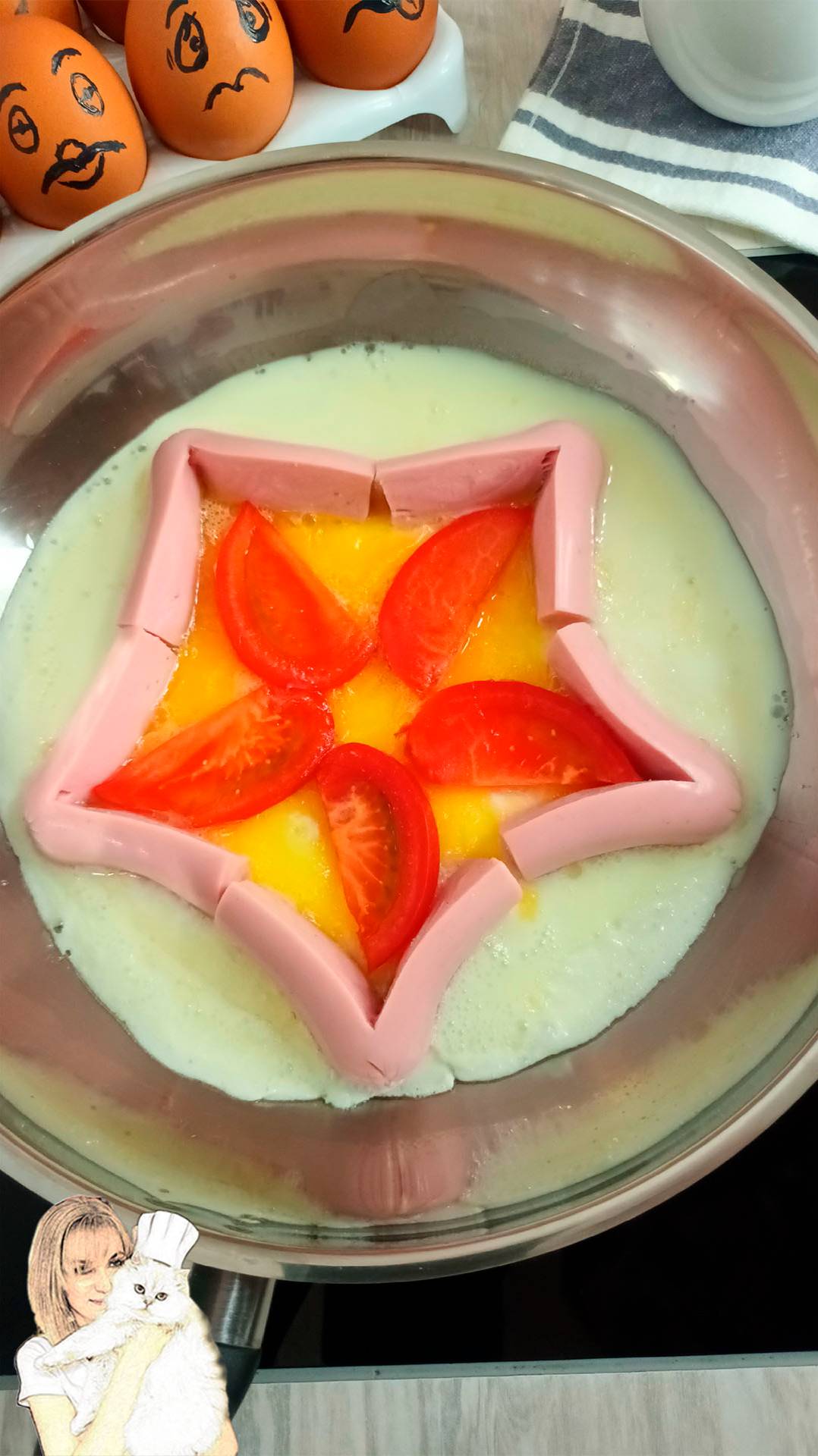 На завтрак яйцо и сосиска⭐