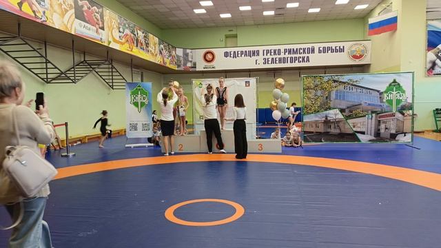 Награждение первенство по акробатике Зеленогорск