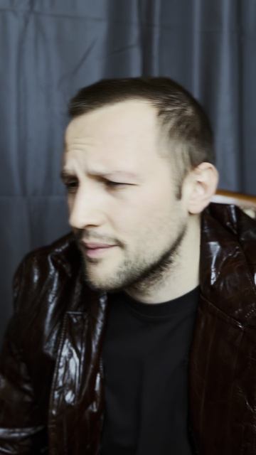 Кавер “Ain’t no sunshine” в куртке🙌🏻