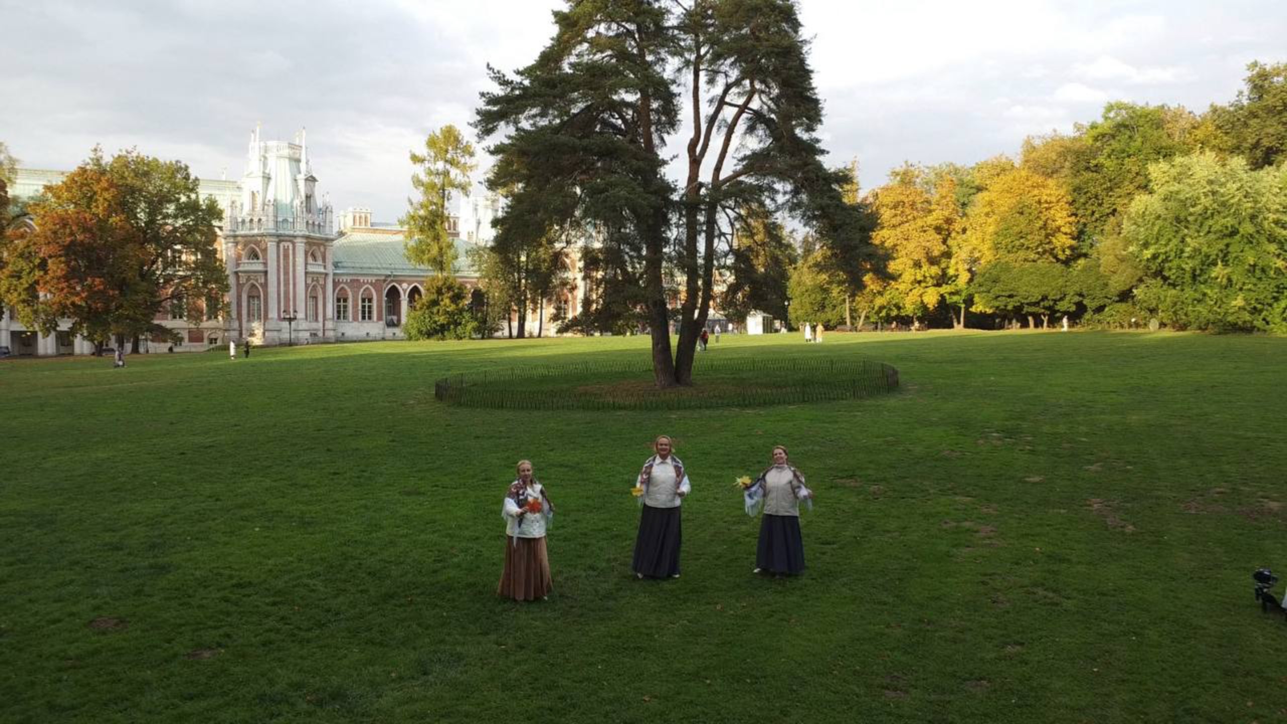 «Сердце земли моей» Музыка: К. Брейтбург, слова: В. Соловьева