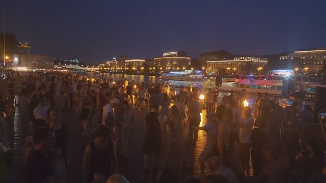 танцы а Парке Горького  / Москва