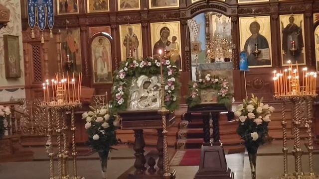 АКАФИСТ ПРЕСВЯТОЙ БОГОРОДИЦЕ ПРЕД ИКОНОЙ «ИВЕРСКАЯ» В ПРЕСТОЛЬНЫЙ ПРАЗДНИК: ХОР ИВЕРСКОГО МОНАСТЫРЯ