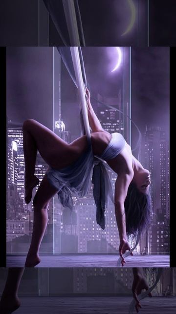 «Она беззаботна ещё, она молода» -  София Парнок.