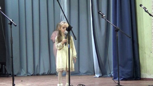 Маша Селиванова.   " Жили у бабуси".