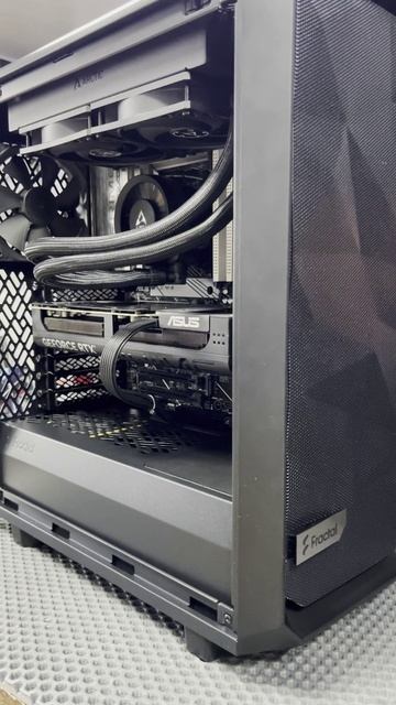 Сборка ПК 28 Ryzen 9950X X670P Asus 5070ti Fractal Design Meshify 2