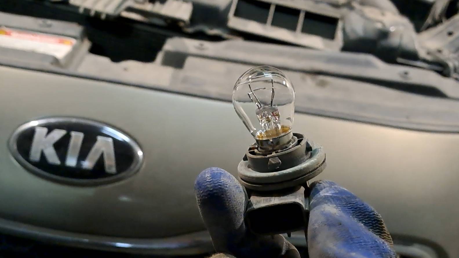 Kia Ceed ТО 152 и душная замена ламп ДХО со снятием бампера
