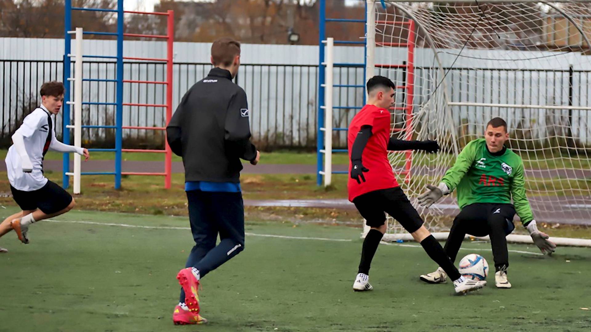 Обзор матча АрСтрой-Коробка