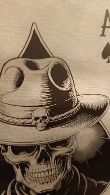 Джокер на стекле.