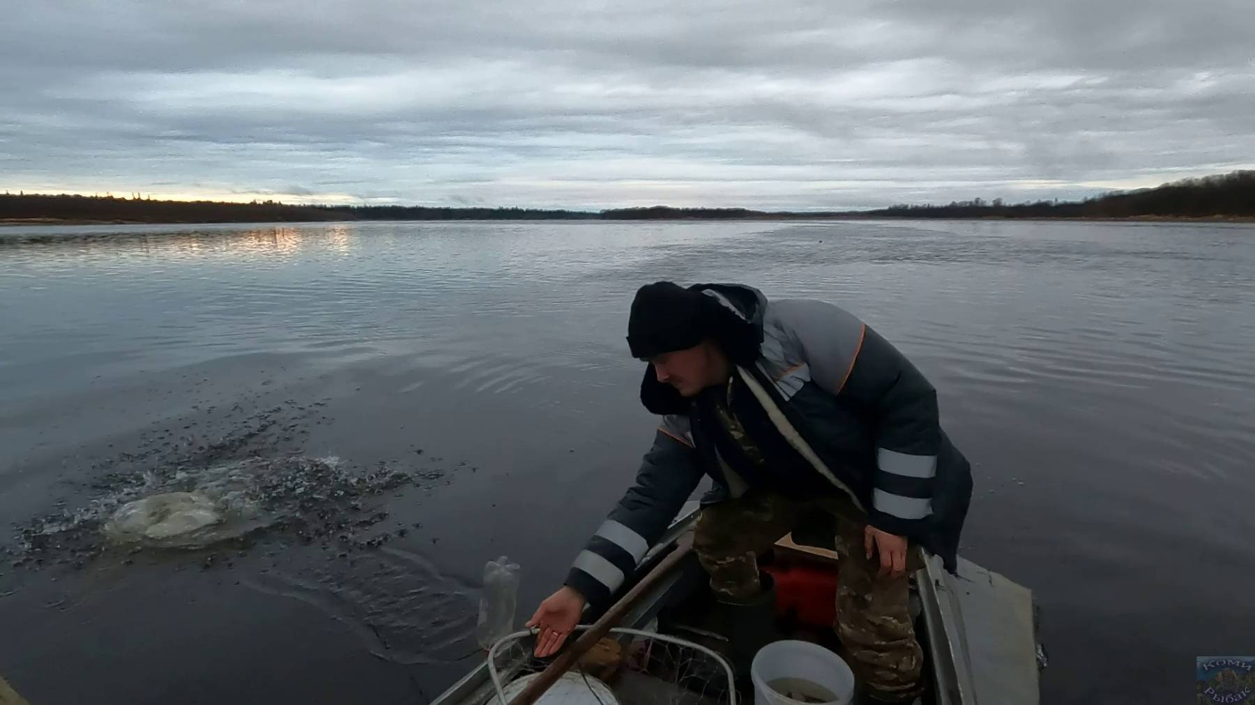 Осенняя рыбалка на продольники \ Начало есть