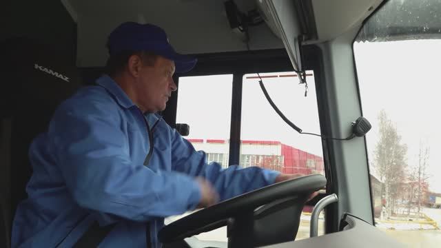 Очерк о водителе Александре Мельникове