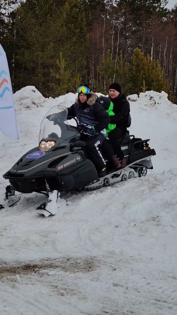 Снегоход медленно