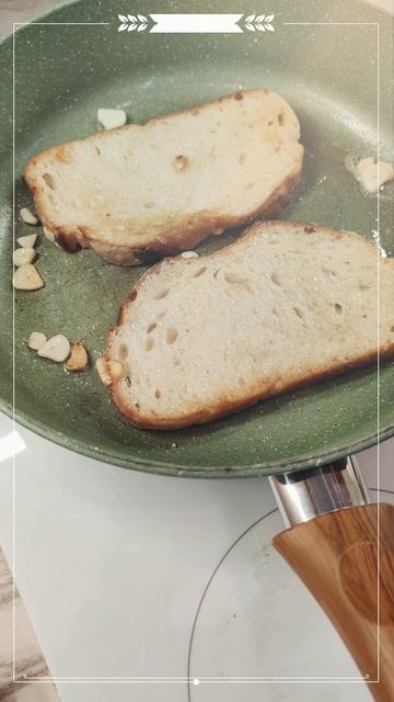 Ну очень сырный бутерброд)