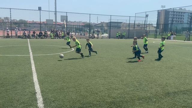 Инкомспорт - Авангард