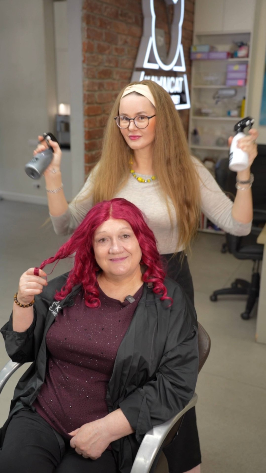 Бабушка забыла где она!