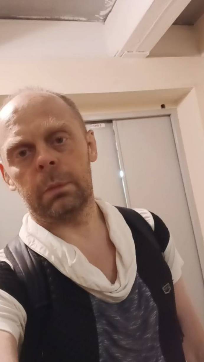 Нагрузка на ножки. По дестнице через 2 ступеньки