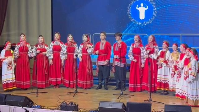 Образцовый хор народной песни "Оберег" МБУДО "Детская школа искусств" АГО - Ой, чей-то терём