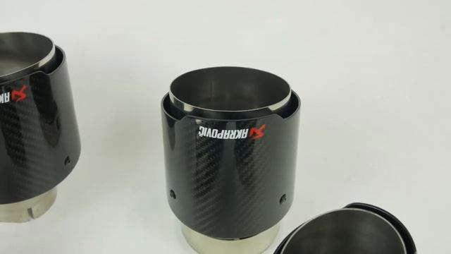 Насадка на глушитель Akrapovic style с карбоном глянец