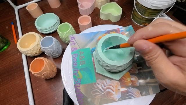 Пропитка грунтом гипсовых изделий. Ручная работа.