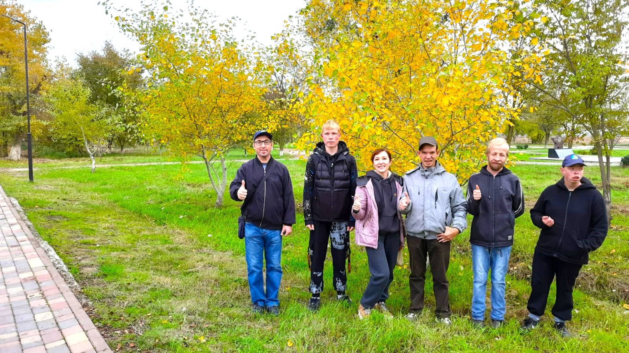 Прогулка по городскому парку, клуб "Орион"
