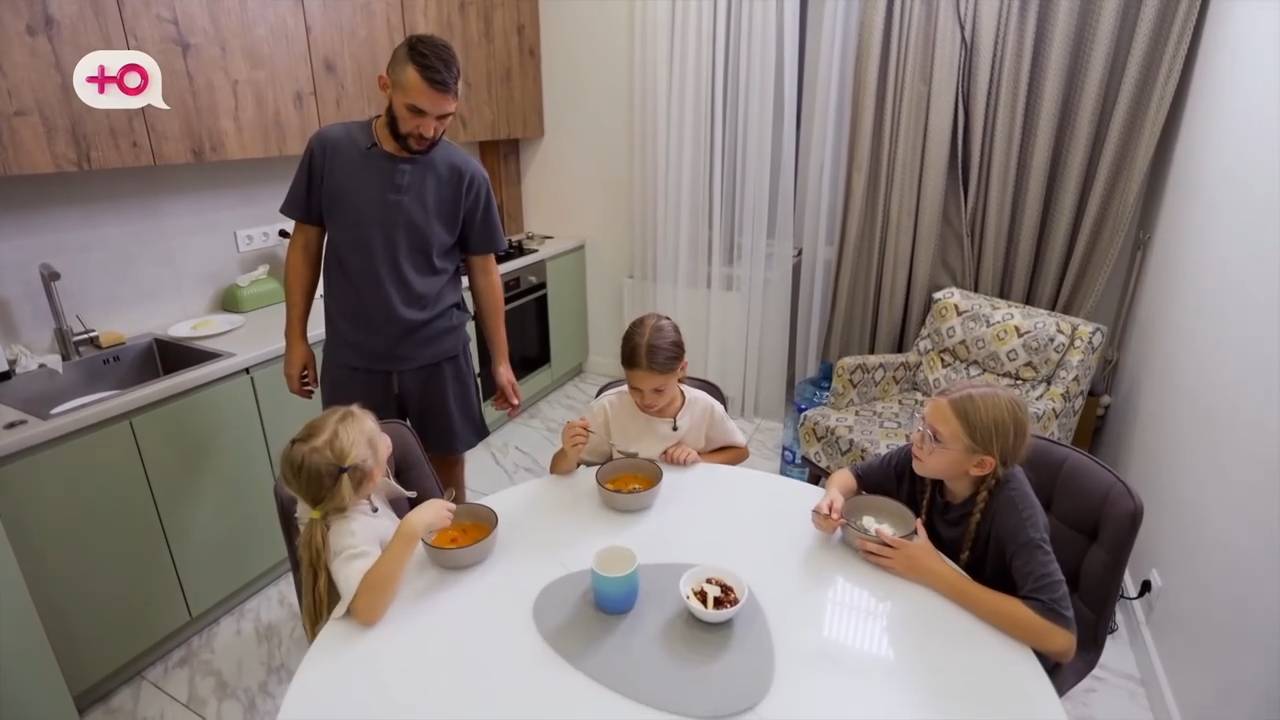 Как проводят время мама и папа