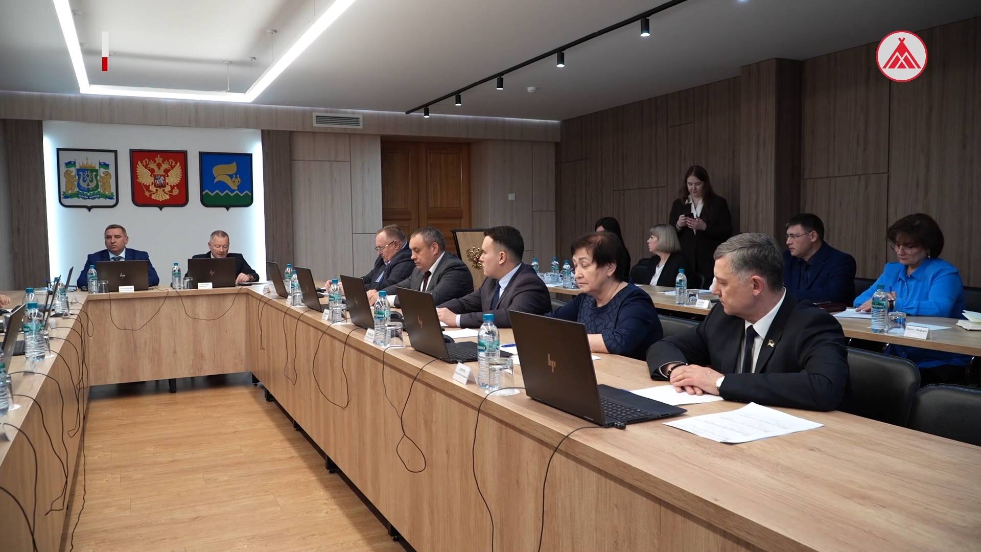 Бюджет скорректирован: в Лангепасе прошло очередное заседание Думы