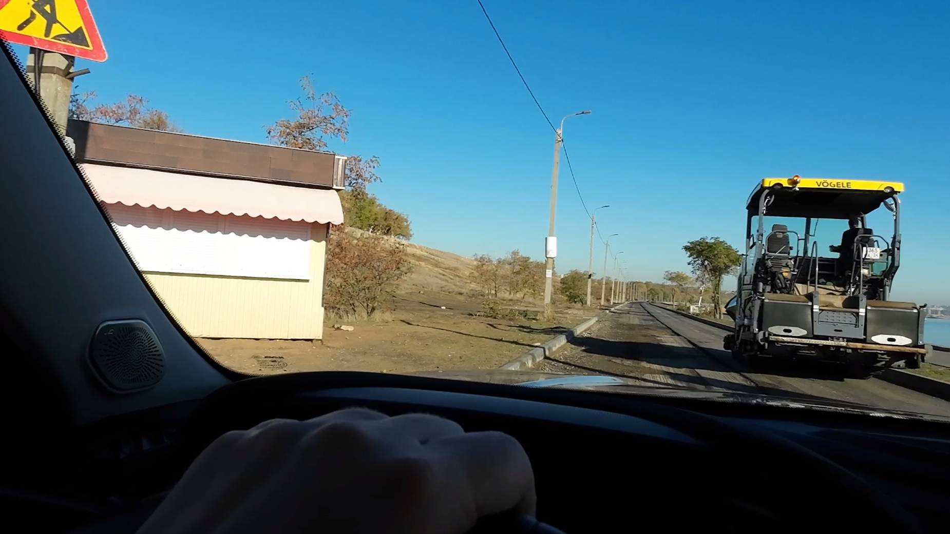 Набережная Высоцкого 27 октября, кладут асфальт!