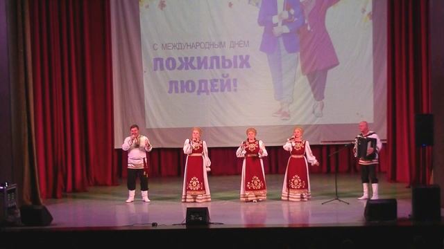 Народный ансамбль "Аюшка" - "Хуторок"