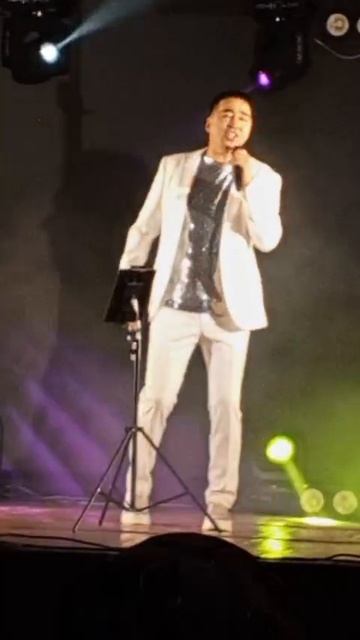 Рәил Өмөтбаев