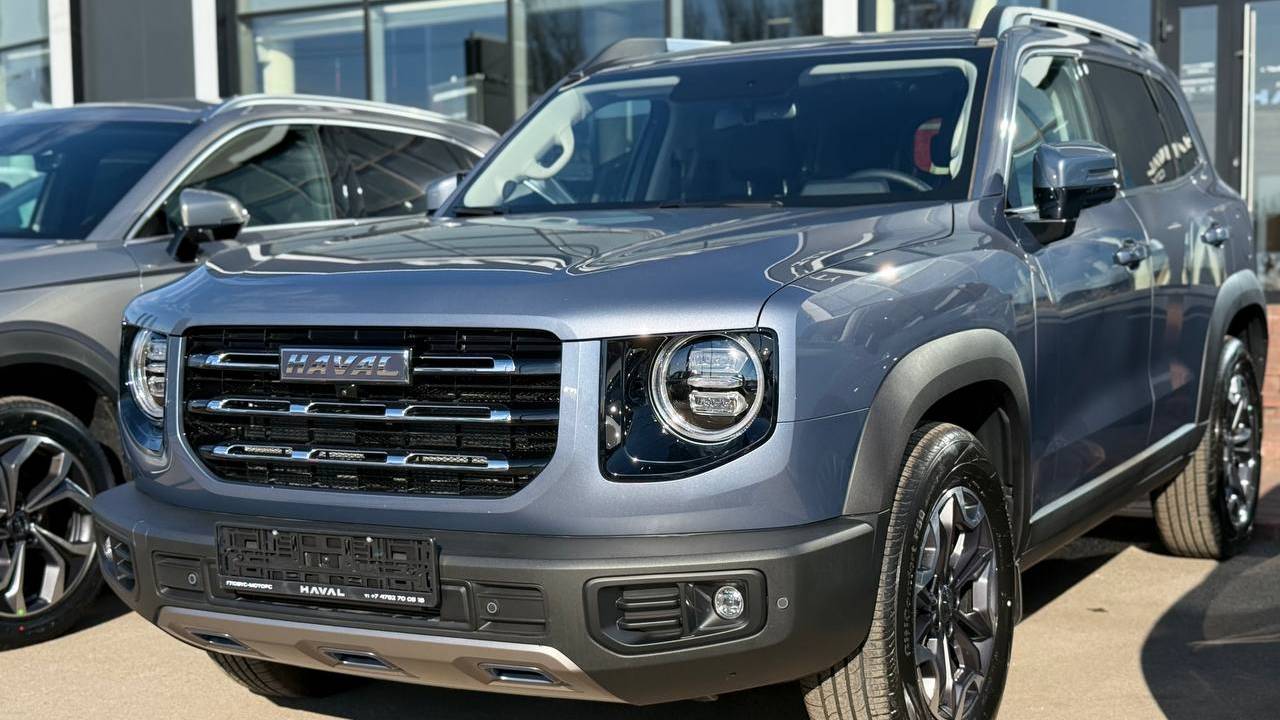 HAVAL Dargo в комплектации Premium серый салон черный 2