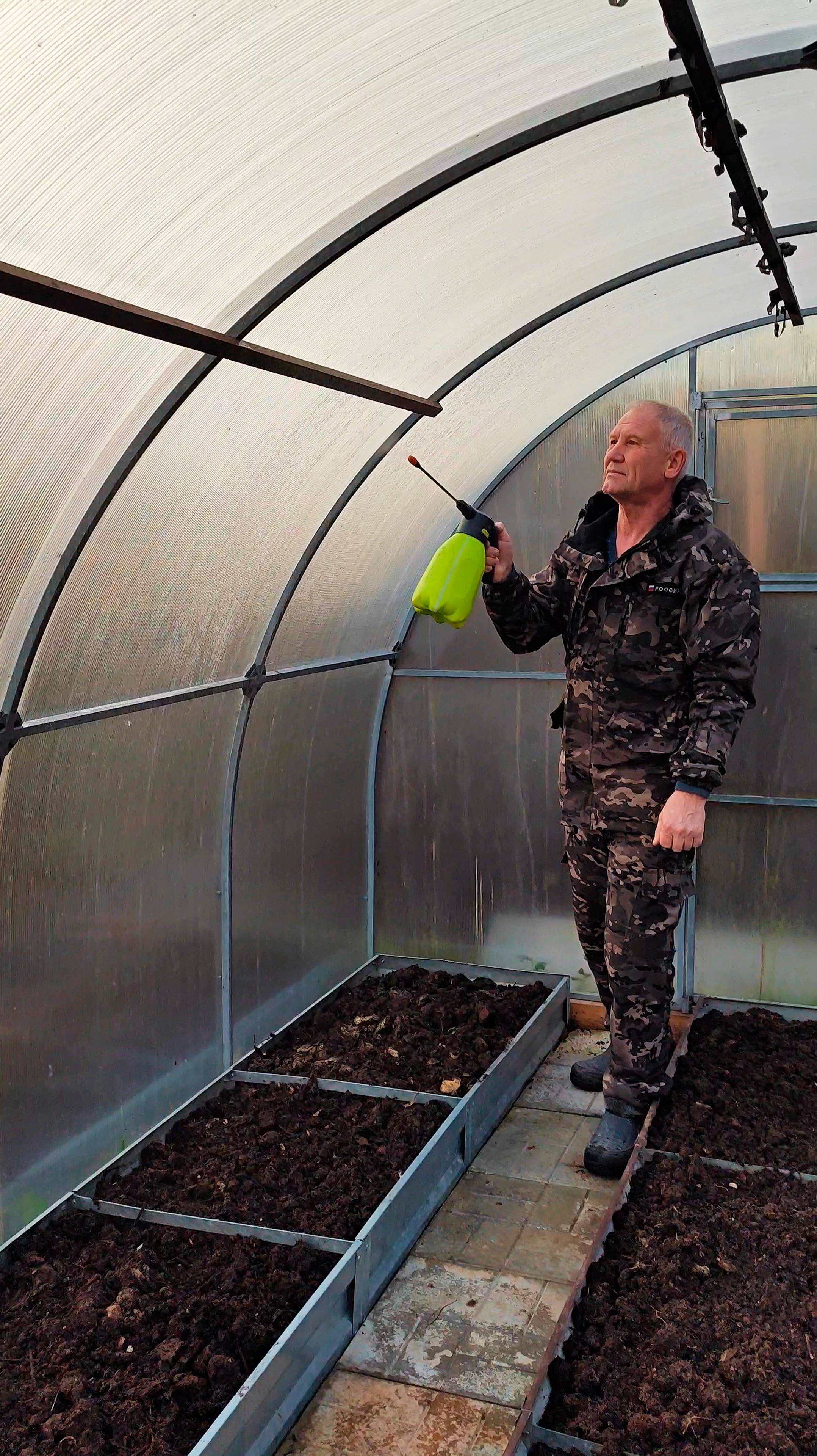 Эффективное средство для дезинфекции теплицы