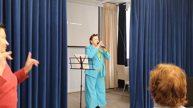 Поем в Клубе ВДОХНОВЕНИЕ с Еленой Суворовой 29 октября 2025