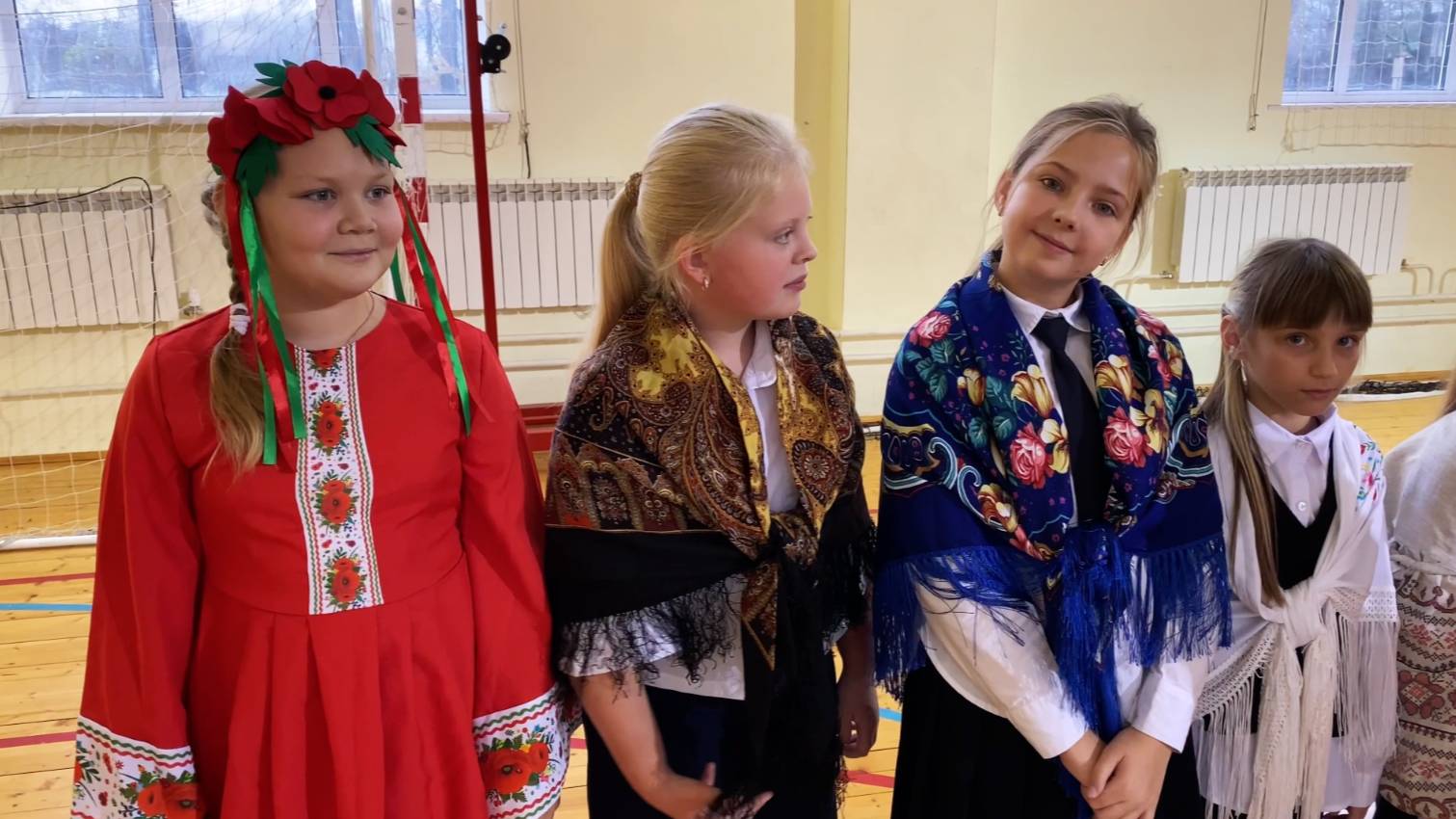 Школьный хоровод ко дню народного единства