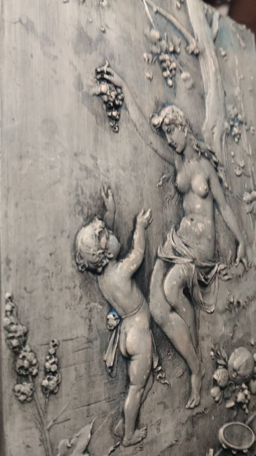 Панно "Райский сад". Черное