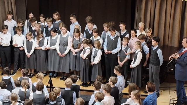 Проект «Классная песня»: 8 класс – «Может знает лес»