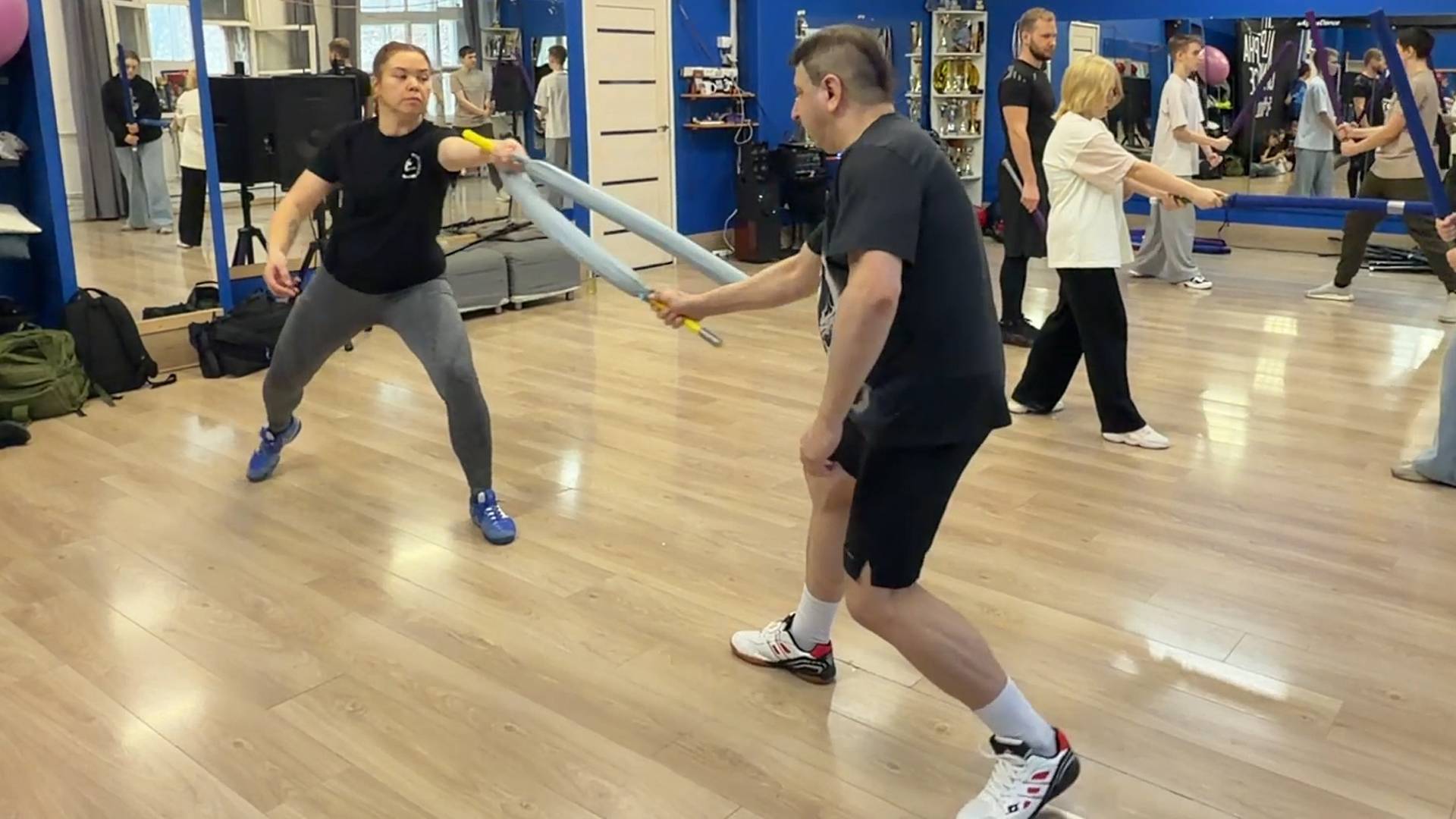 Японское фехтование мечом катана - финт переводом ринзоку ни дан вадза в школе кендзюцу Katana Club