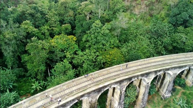 Шри Ланка, 9 арочный мост с дрона