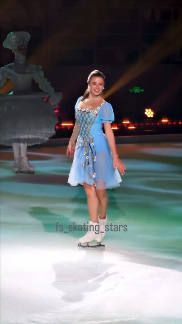 "..никто больше на сможет скрыть твоё ослепительное сияние.."