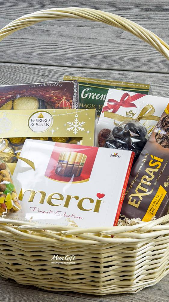 Подарочный набор в корзине «Счастье в деталях» / Подарок для тренера