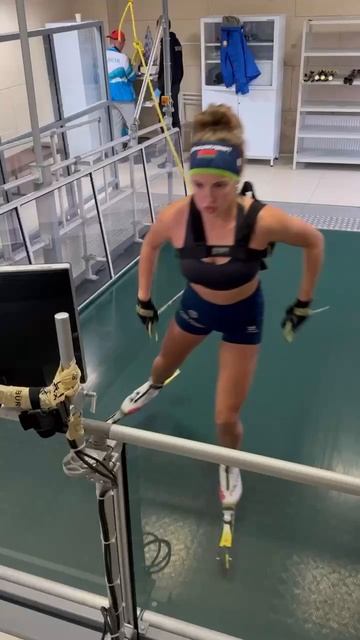 Кто угадает спортсменку?