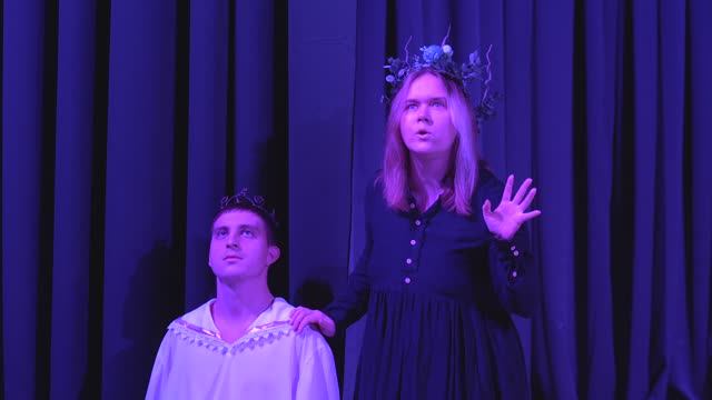 "Легенда". Сцена из спектакля "Фантасмагории". Н. Тэффи.