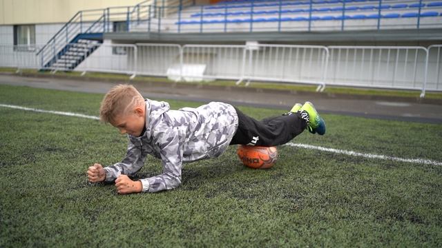 Каток (развитие контроля за мышцами корпуса,силовая выносливость)