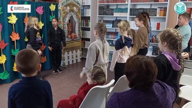 Кукольный спектакль "Маша и медведь" с. Великий Суходол