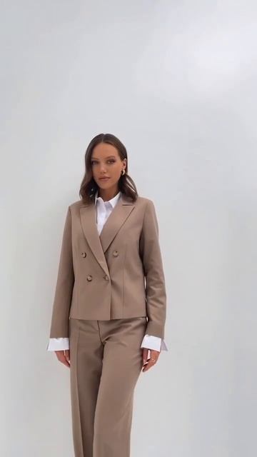 Современная женская одежда Бизнес Стиль Отправляем по всей России Заказ ватцап 89212869336