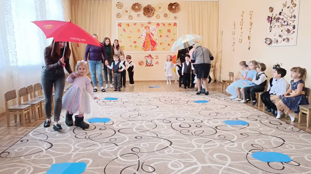 МЫ В РЕЗИНОВЫХ ГАЛОШАХ. Игра на празднике Осени.